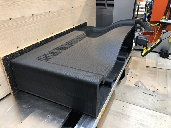 Thermwood Announces Vertical Layer Printing Thermwood Announces Vertical Layer Printing