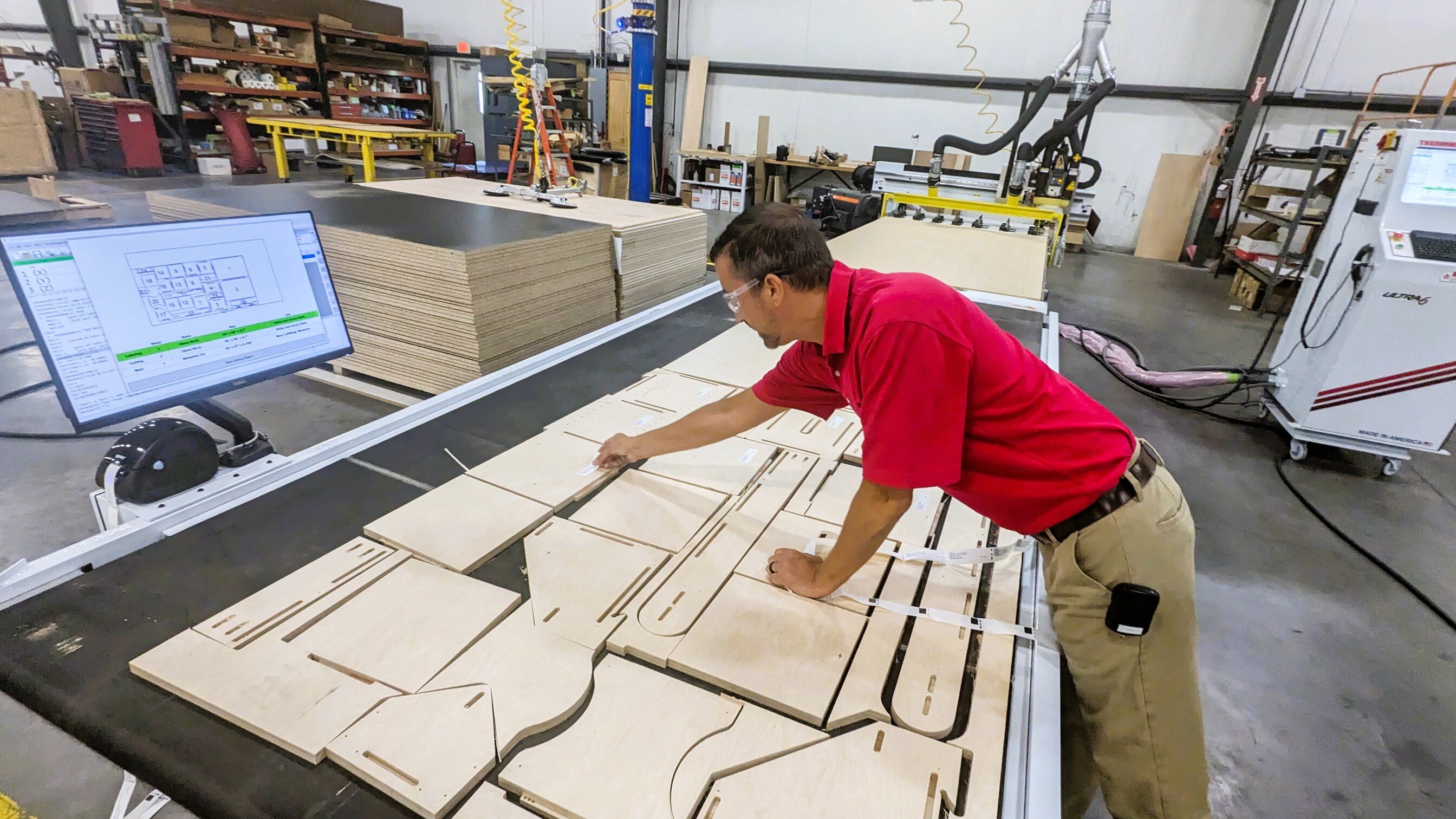 Discover the All-New CabinetShop 43 512-10 Nested Based Work Cell